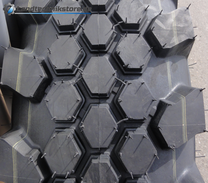 George Hanbury Geeignet schlagen traktorreifen 12 5 20 Gut ausgebildete ...